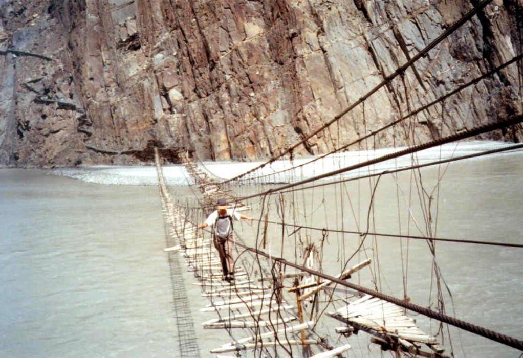 15 Scariest Bridges in the World - Destination Tips