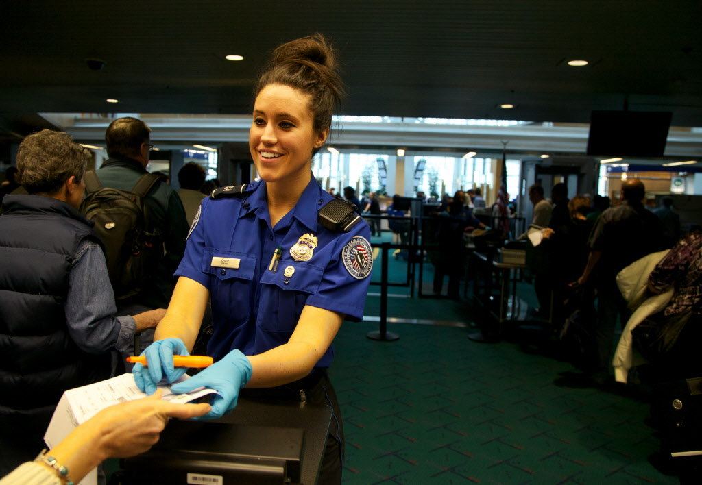 13 Fashion Do's and Don'ts When Going Through TSA's Airport Security ...