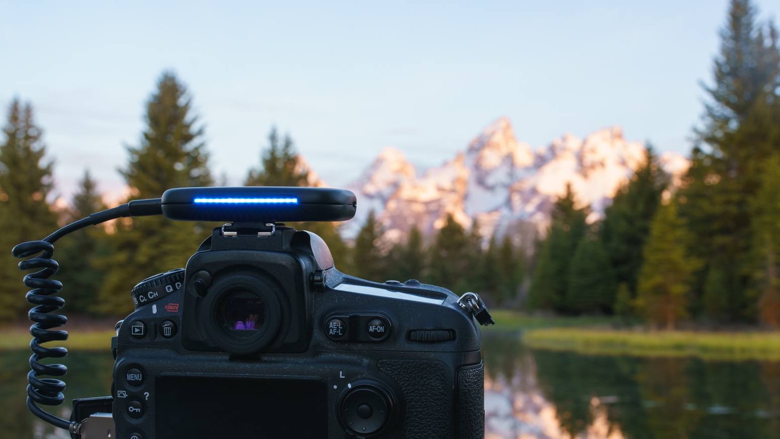 Arsenal Camera Assistant Can Take Your Travel Photos to the Next Level ...