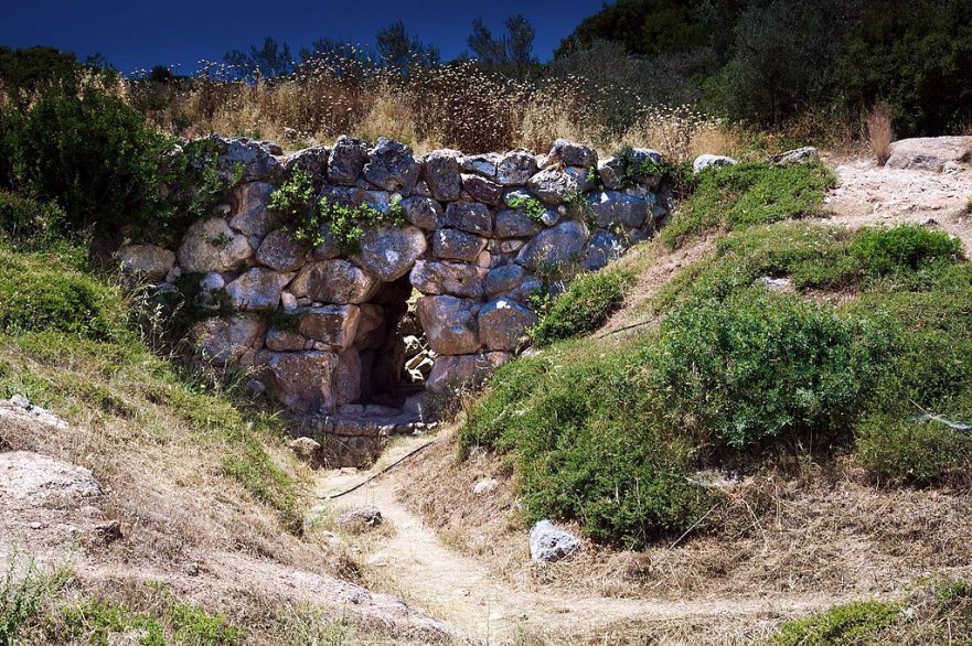 11 Bridges Built by the Ancients That Are Still Used Today ...